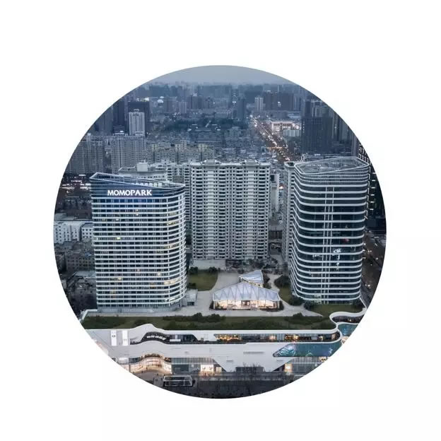MOMOPARK 西安地铁置业时代广场 | UDG联创| - 景观网